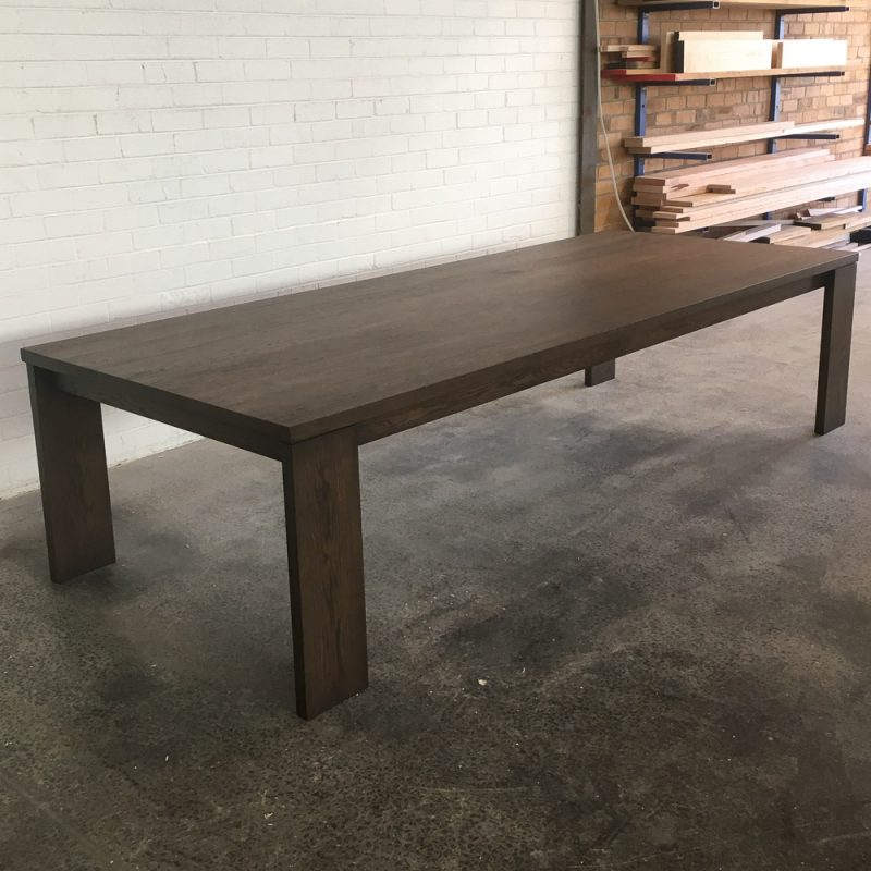 BRUNO DINING TABLE – Level Design