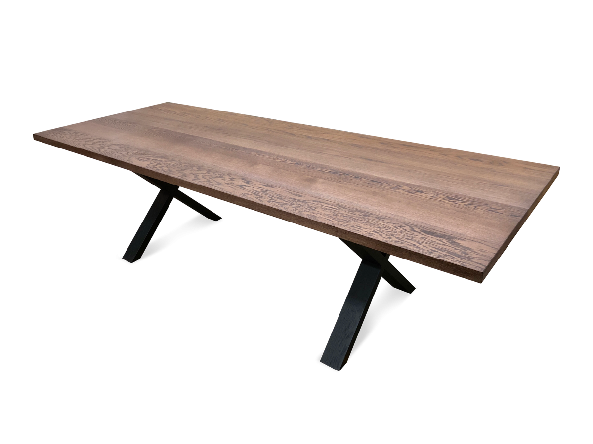 MAX DINING TABLE – Level Design